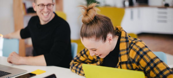 Externship vs Internship: What's the Difference and How to Choose?