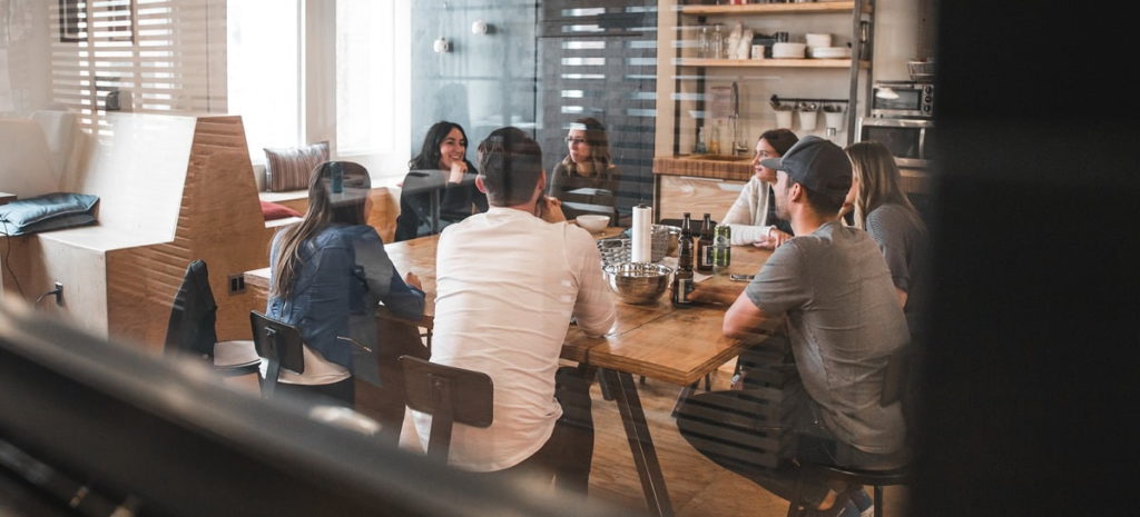 Internship vs Job: What's the Difference and Which One is Best for You?