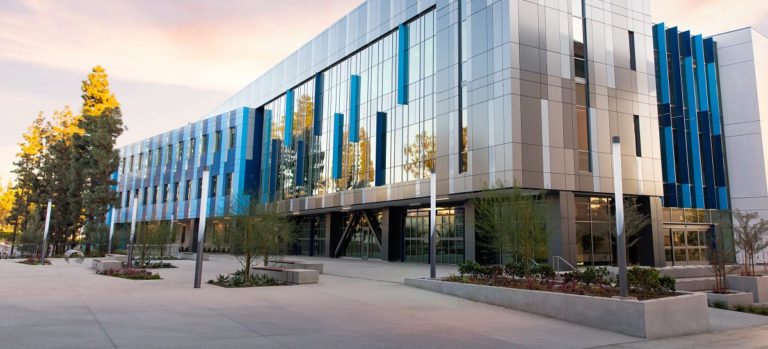 How Does College Work? University in the United States Explained